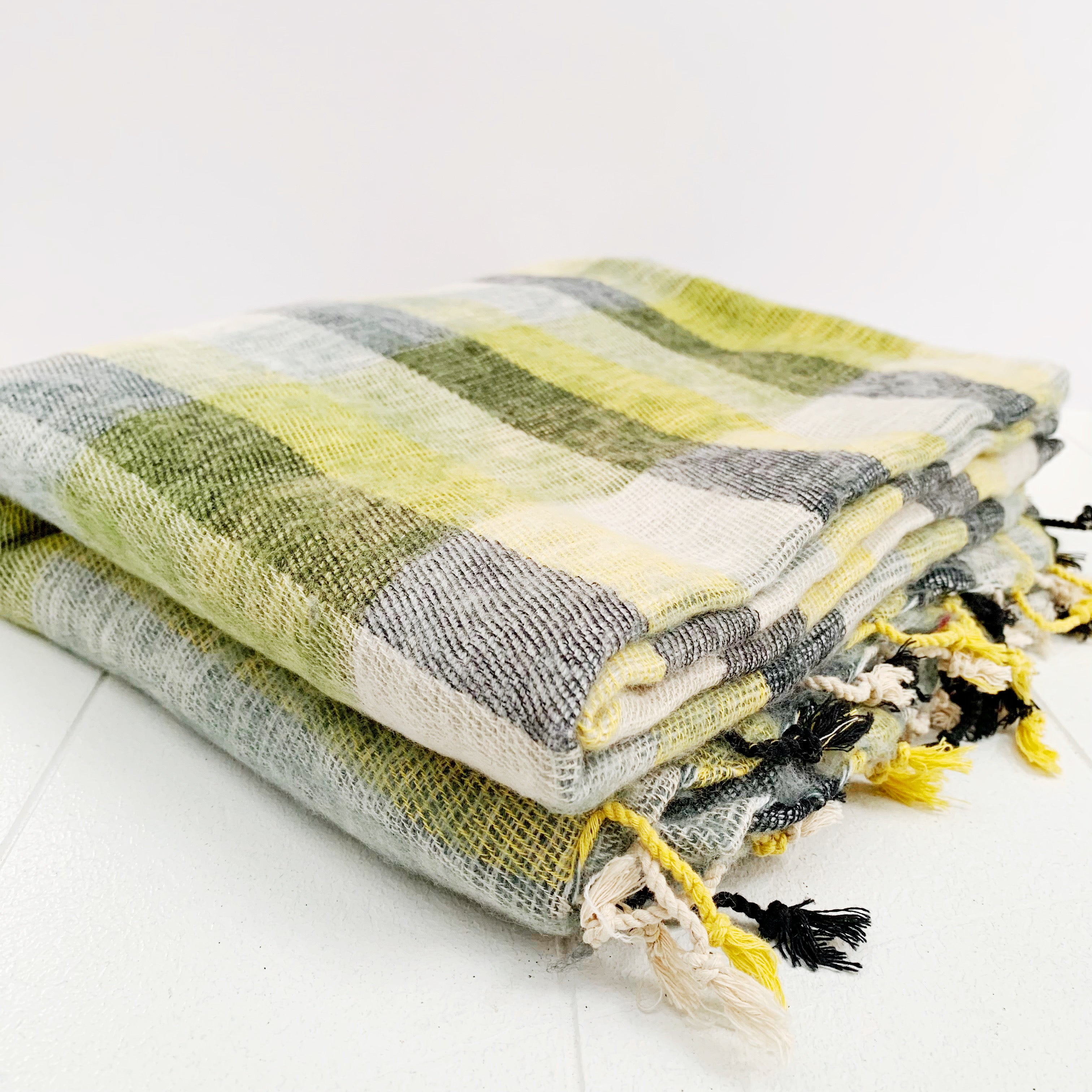 WOOL 'LIME CHECK' BLEND HANDLOOM BLANKET 110X260CM – Mandala Traders ...