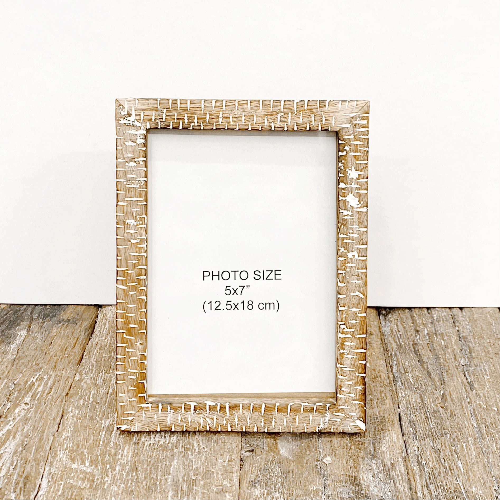 WOODEN WHITE WASHED PHOTO FRAME 12.5x18cm – Mandala Traders Pty Ltd