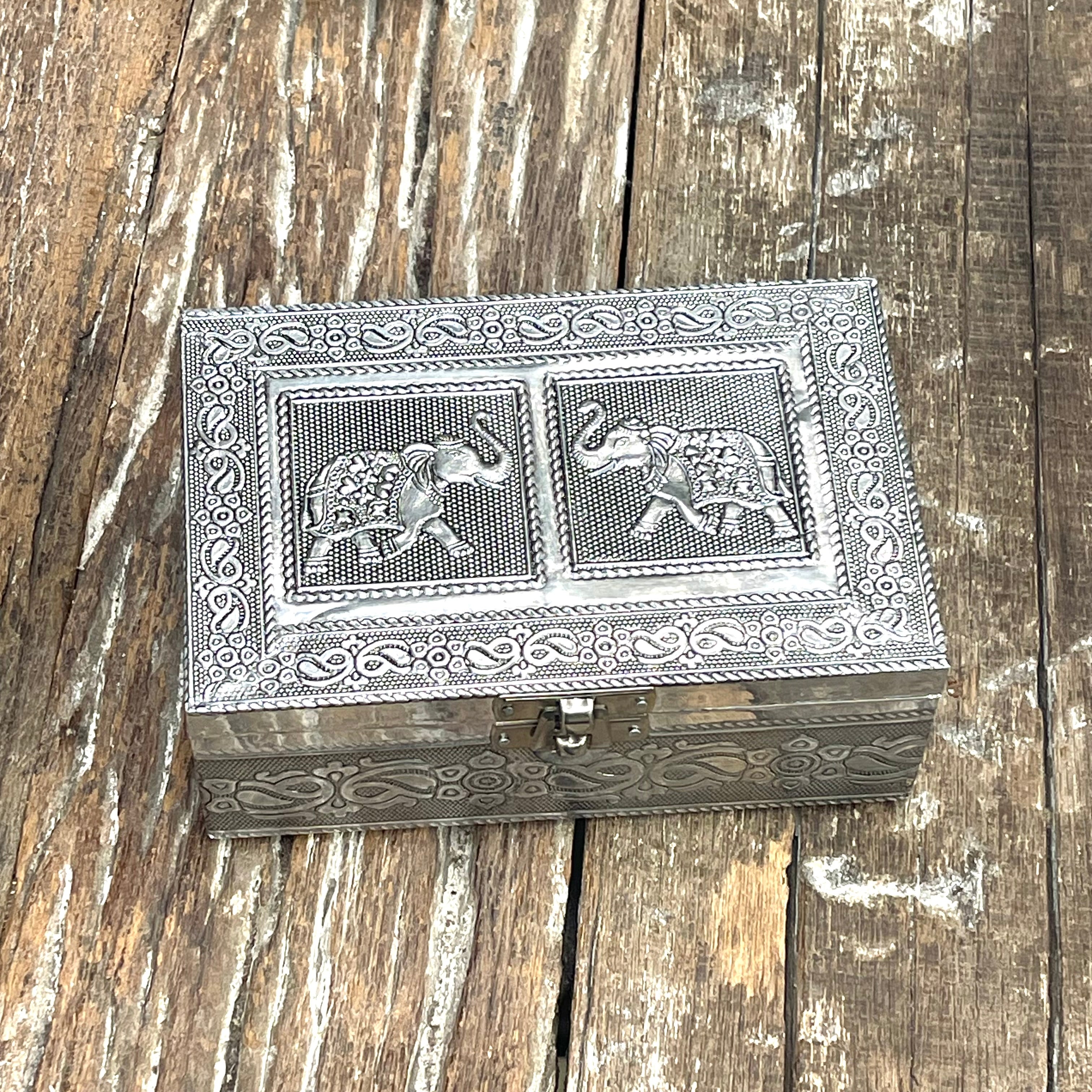 PRESSED METAL WOODEN BOX 15x10CM – Mandala Traders Pty Ltd